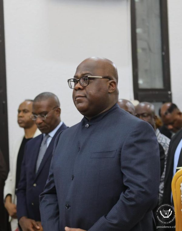 Le Retour de Félix Tshisekedi : Hommage à Mgr Gérard Mulumba - Journal ... Le Retour de Félix Tshisekedi : Hommage à Mgr Gérard Mulumba - Journal ...