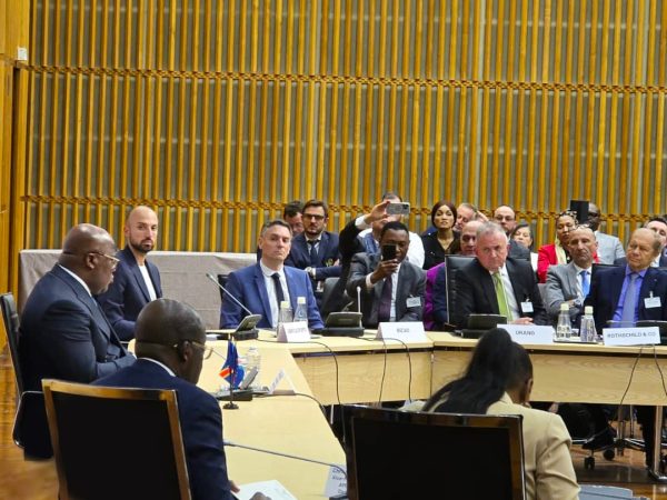 Félix Tshisekedi promeut les opportunités d'investissement en RDC lors ...