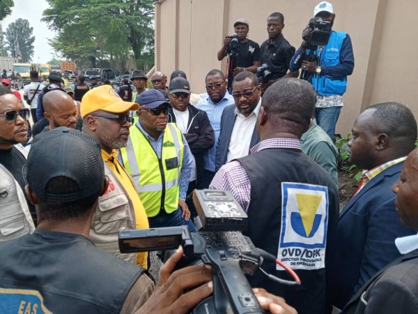 Inspection des chantiers routiers à Kinshasa par le directeur général du Foner - Journal de Kinshasa