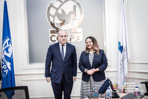 Thérèse Kayikwamba Wagner appelle à des discussions difficiles lors du ...