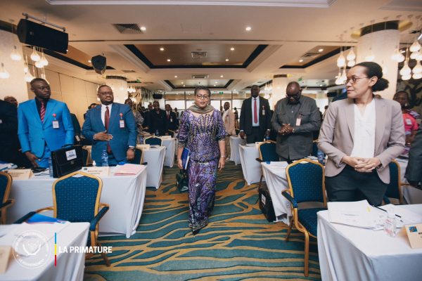 La Première Ministre Judith Suminwa met l'accent sur l'éthique et l'humilité dans le programme d ...