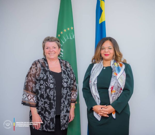 Thérèse Kayikwamba invitée à Toronto pour un sommet international des ...