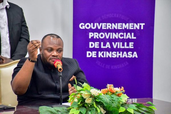 Ultimatum de 72 heures pour les bourgmestres de Kinshasa : La gestion des déchets en ligne de ...