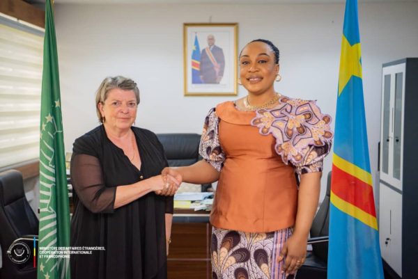 Décès d’Alexandra Lumbayi : Enquête et rapatriement au cœur des ...