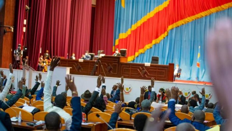 Rentrée scolaire 2025-2026 : Un démarrage effectif sur toute l’étendue de la RDC - Journal de ...