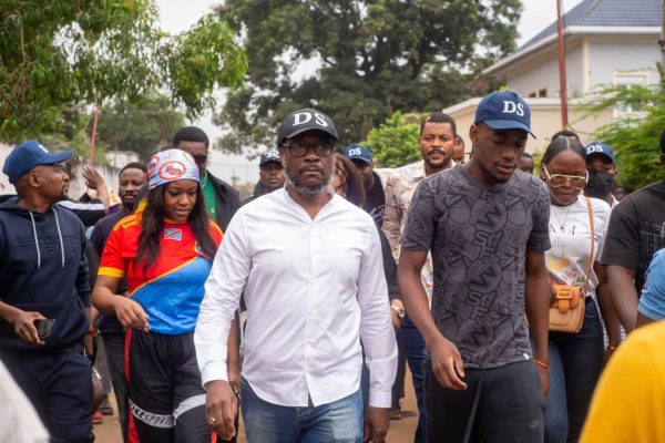 Marche de l'opposition : « Delly Sesanga a été atteint à la jambe par ...